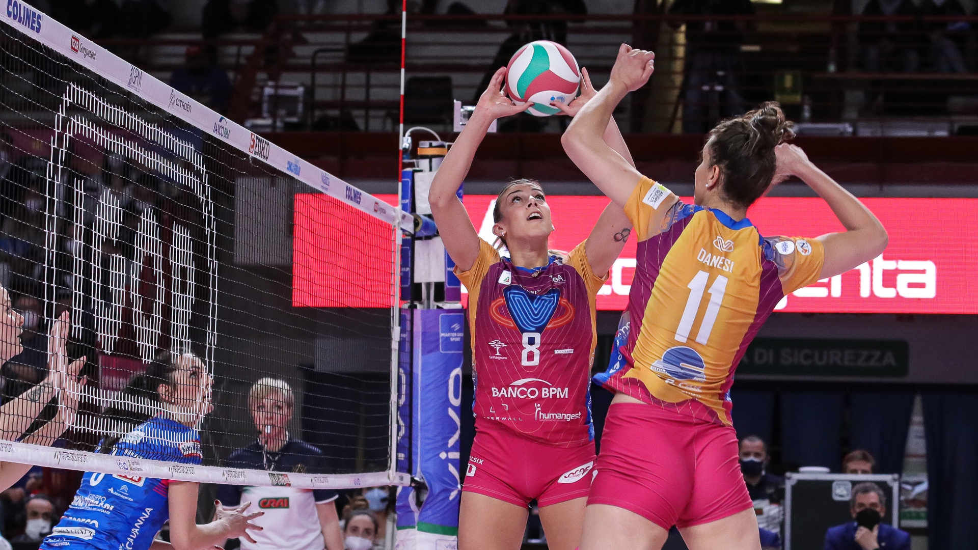 La Vero Volley Monza cede Gara 1 di Semifinale sul più bello: a Novara passa la Igor 3-2 ...