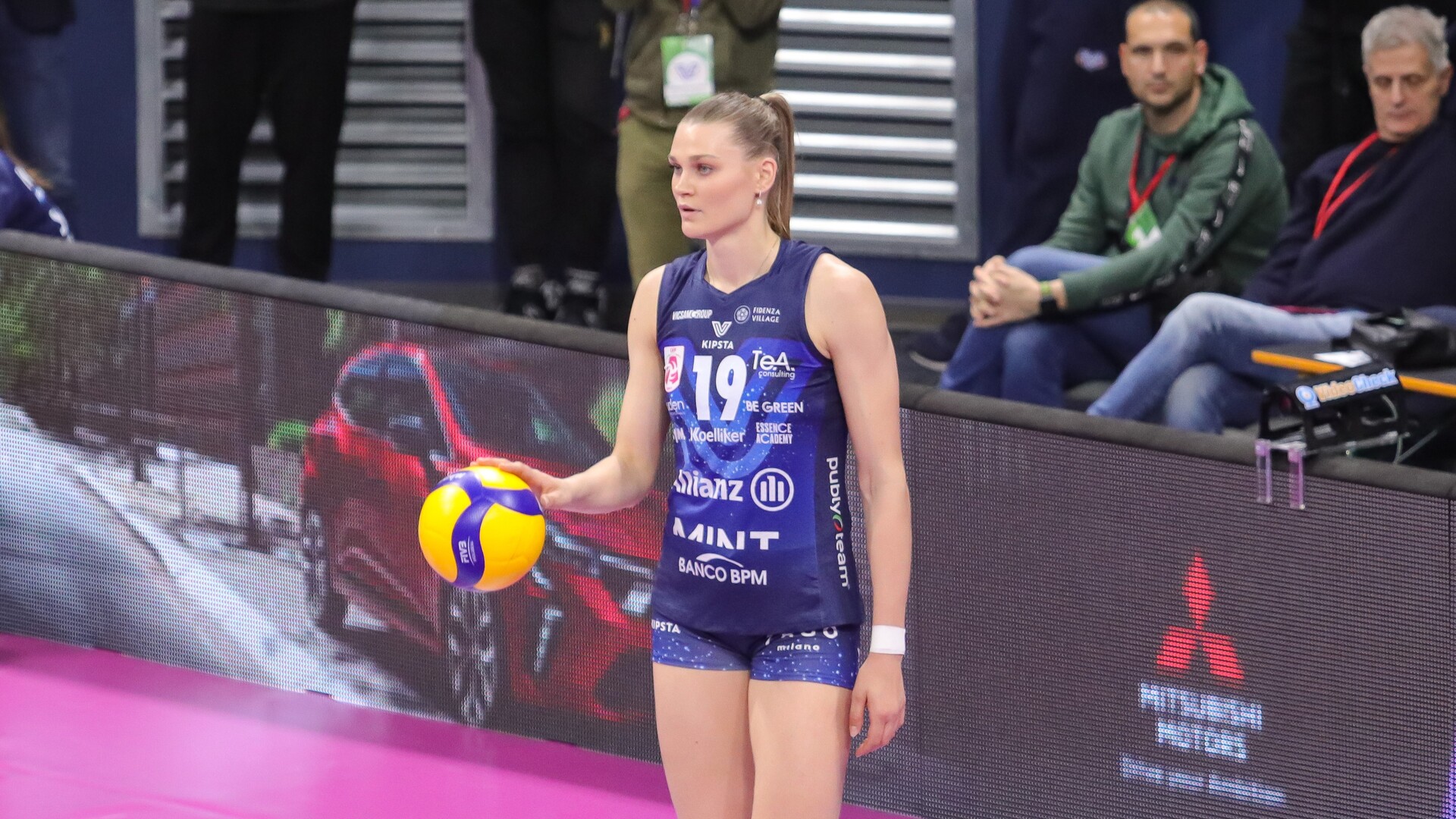 Nika Daalderop confermata alla Vero Volley Milano per la stagione 2024/ ...