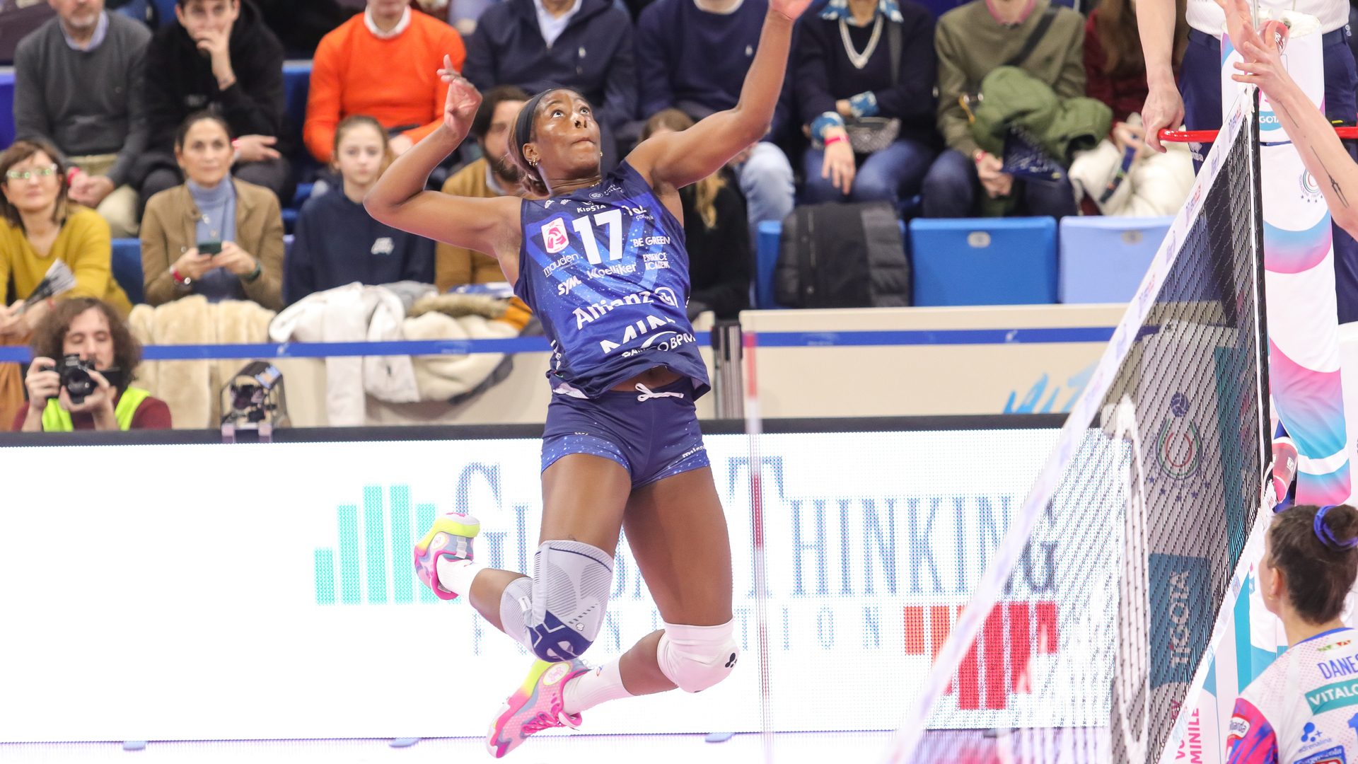 L'Allianz Vero Volley Milano sfida Roma all'Opiquad Arena - Consorzio ... L'Allianz Vero Volley Milano sfida Roma all'Opiquad Arena - Consorzio ...